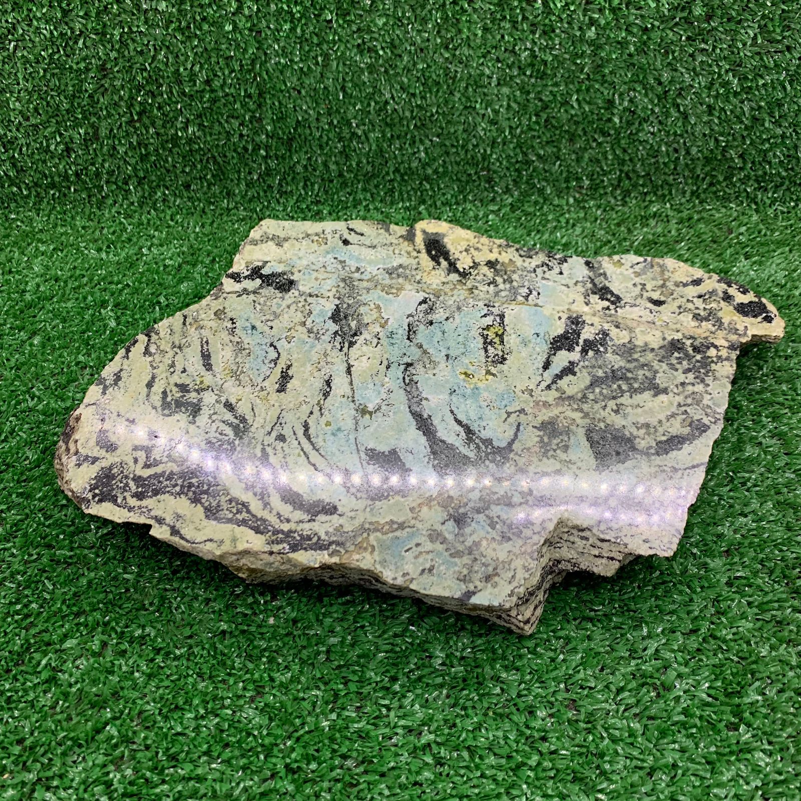 Chapa de Pedra - Serpentinita: Conexão Espiritual e Beleza Natural