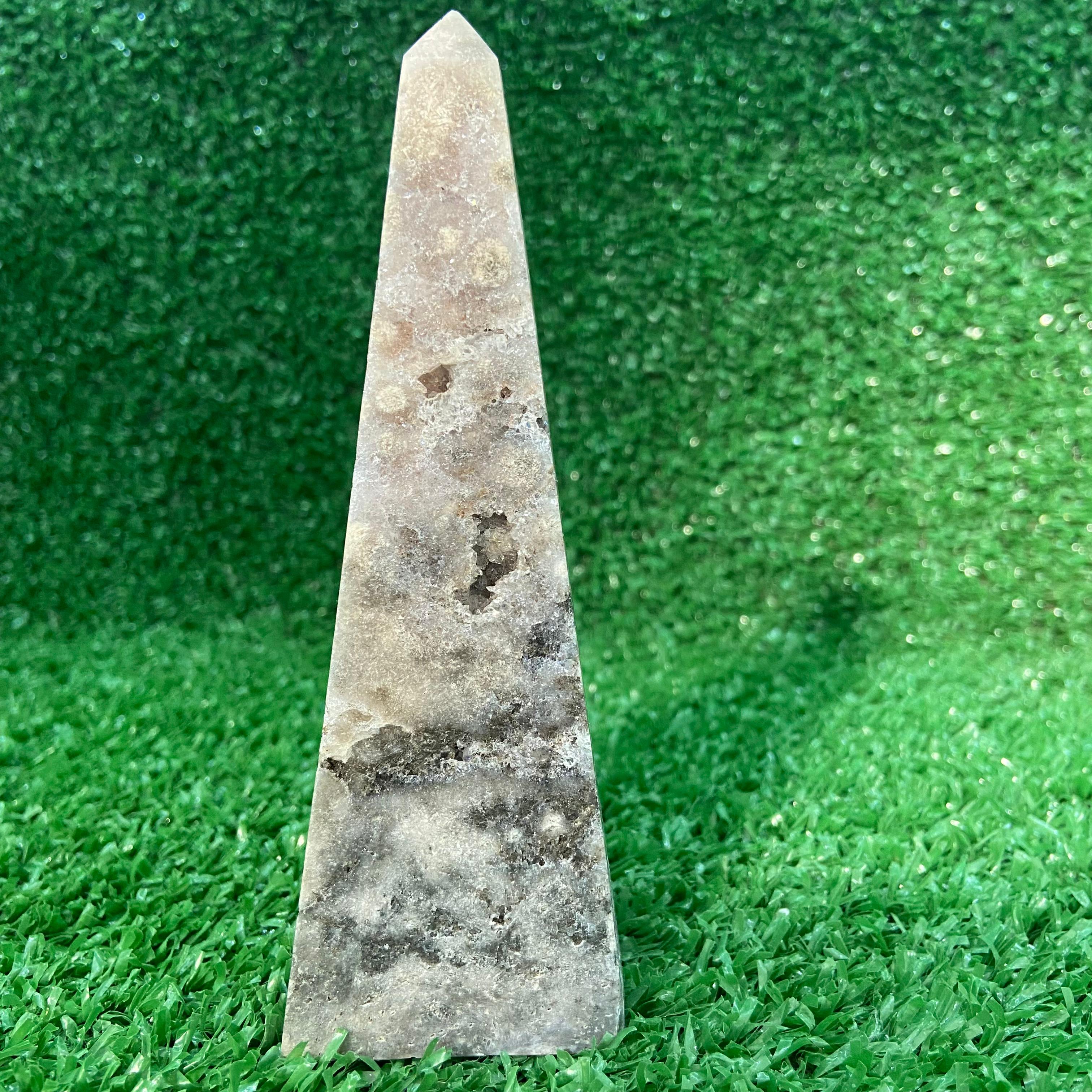 Obelisco de Ametista Rosa - Peça Única